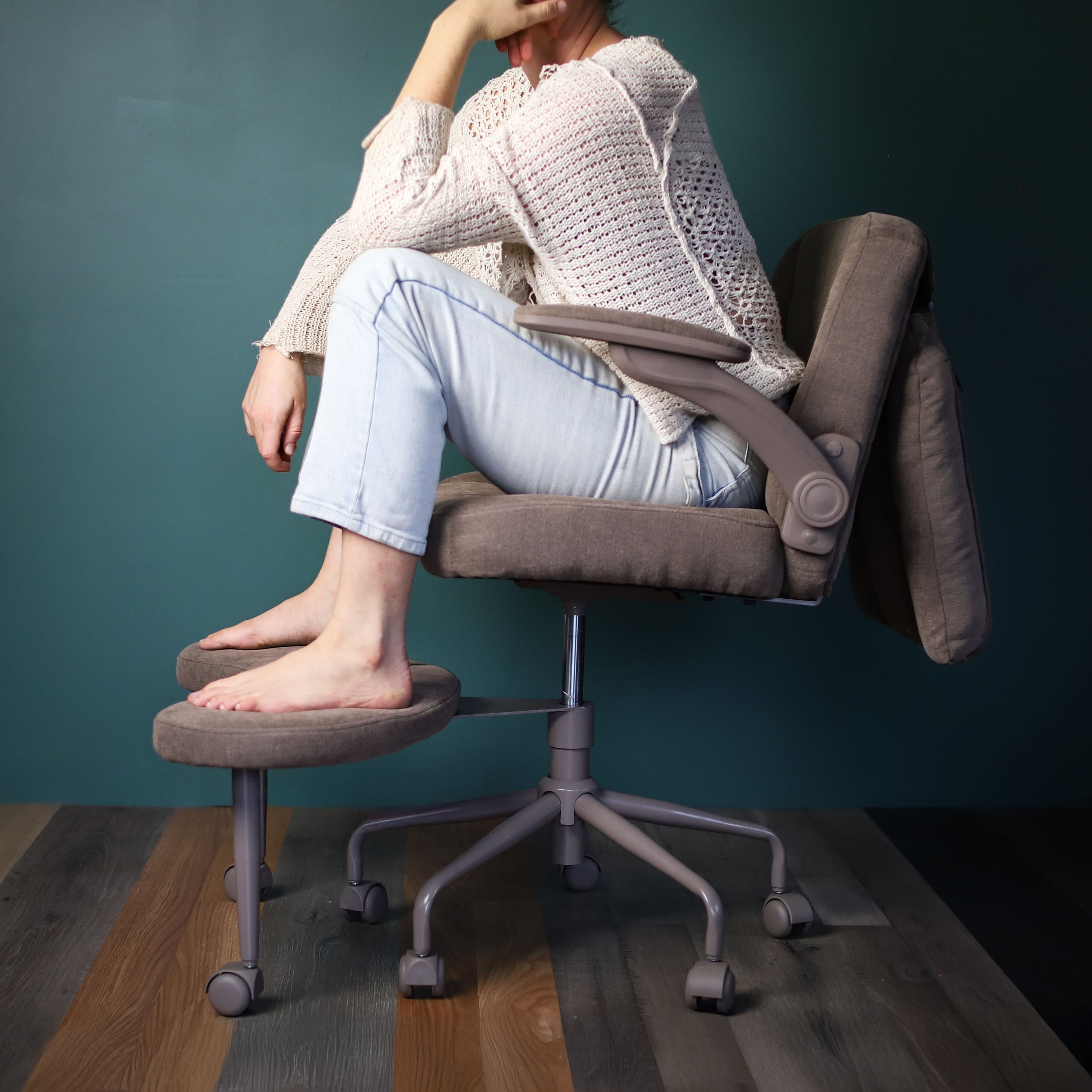 Pipersong Meditation Armchair, ADHD Chair, Cross Legged Office chair